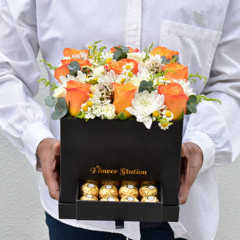 Premium Flower Box Collection | Send Rose Box in Dubai | Flower Station