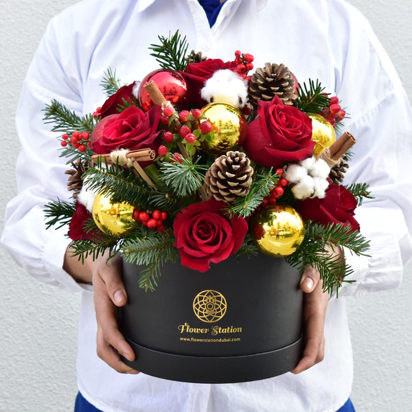 Christmas Flower Box | Christmas Flowers Dubai | Flower Station